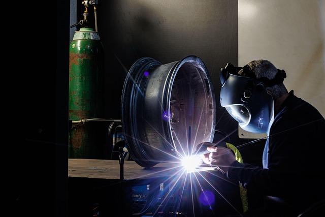 The Evolution of Welding: From Traditional Methods to Laser Technology ...